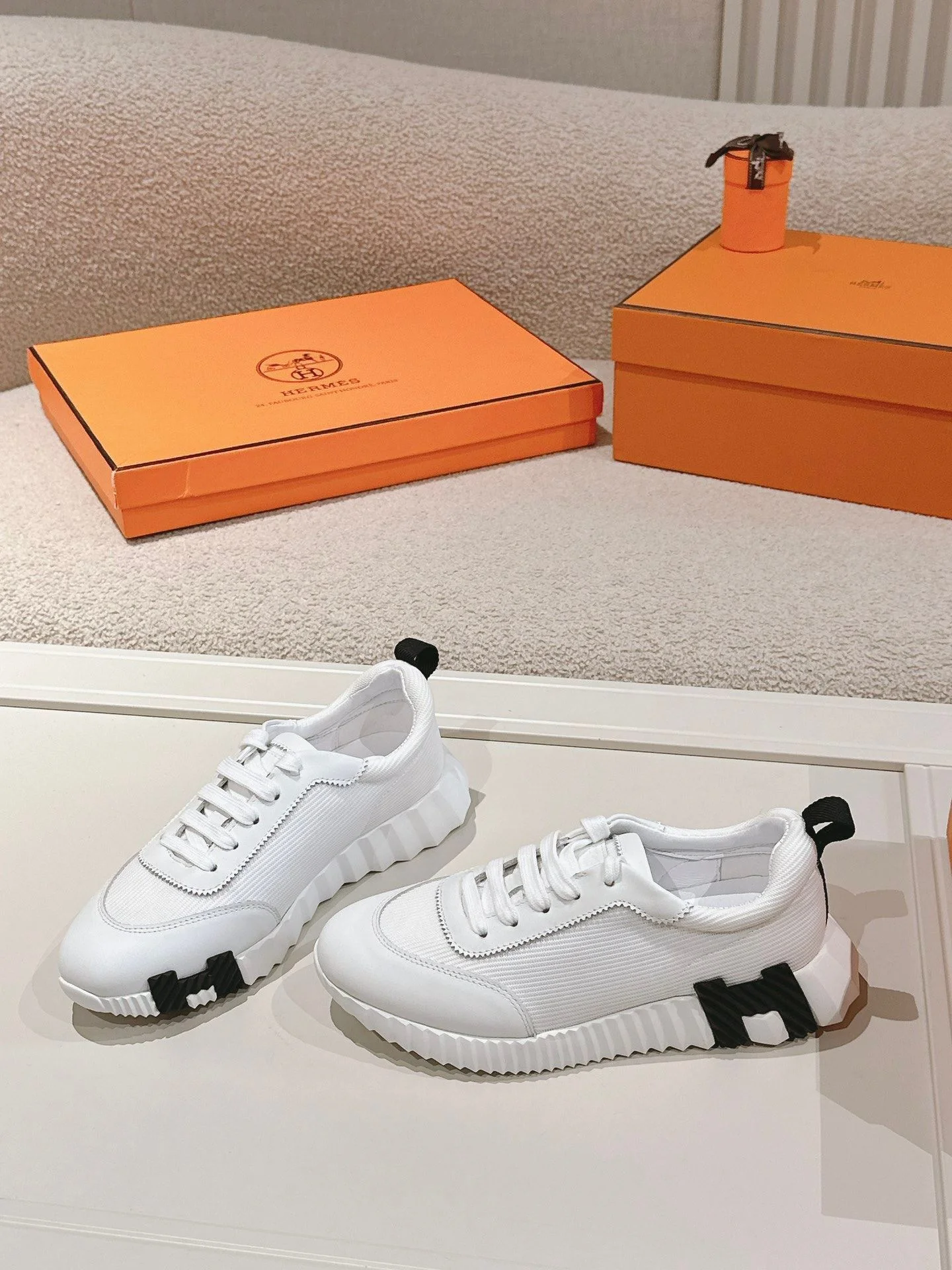 Low-cost Hermes Low Shoes