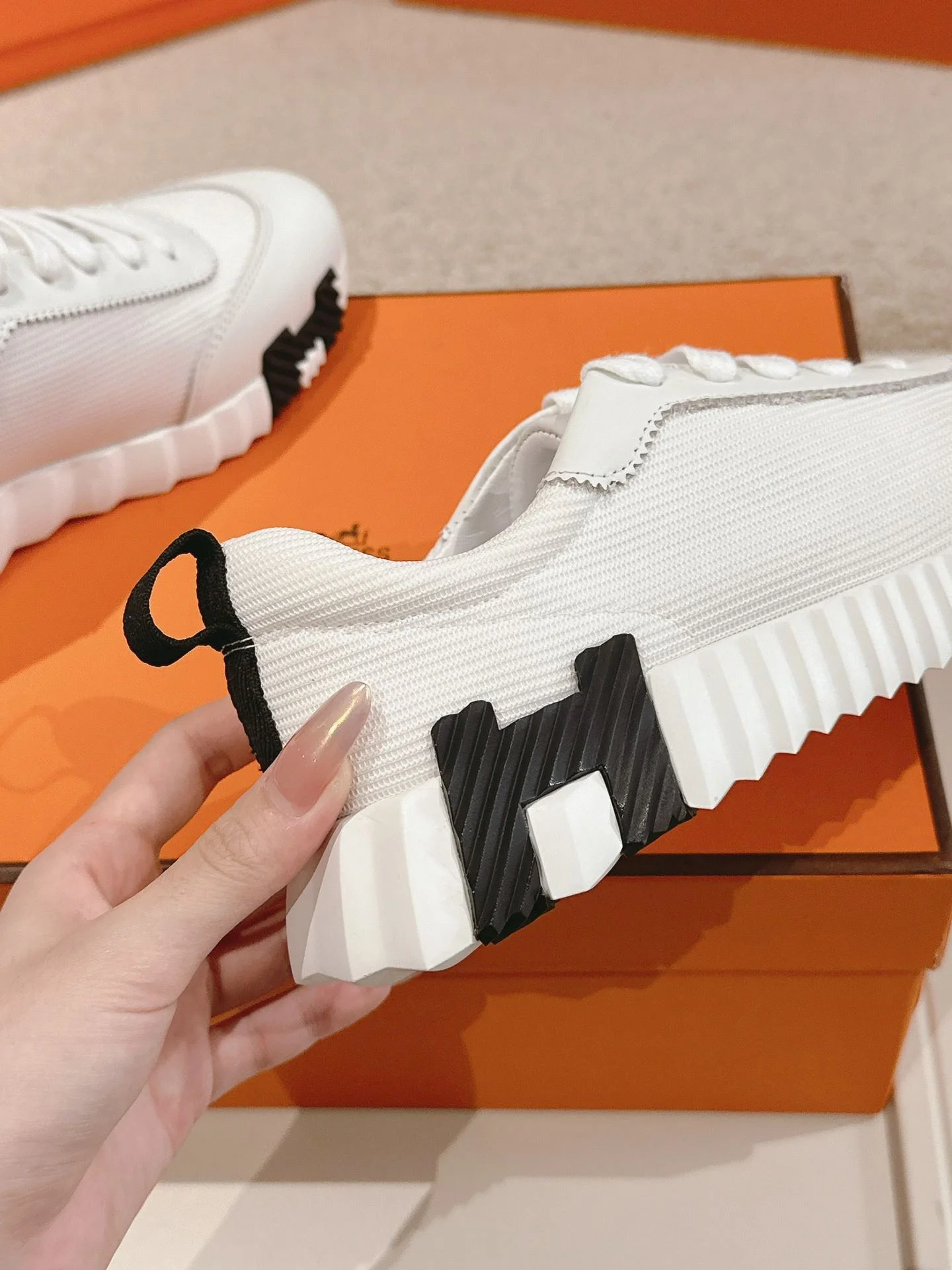 Low-cost Hermes Low Shoes