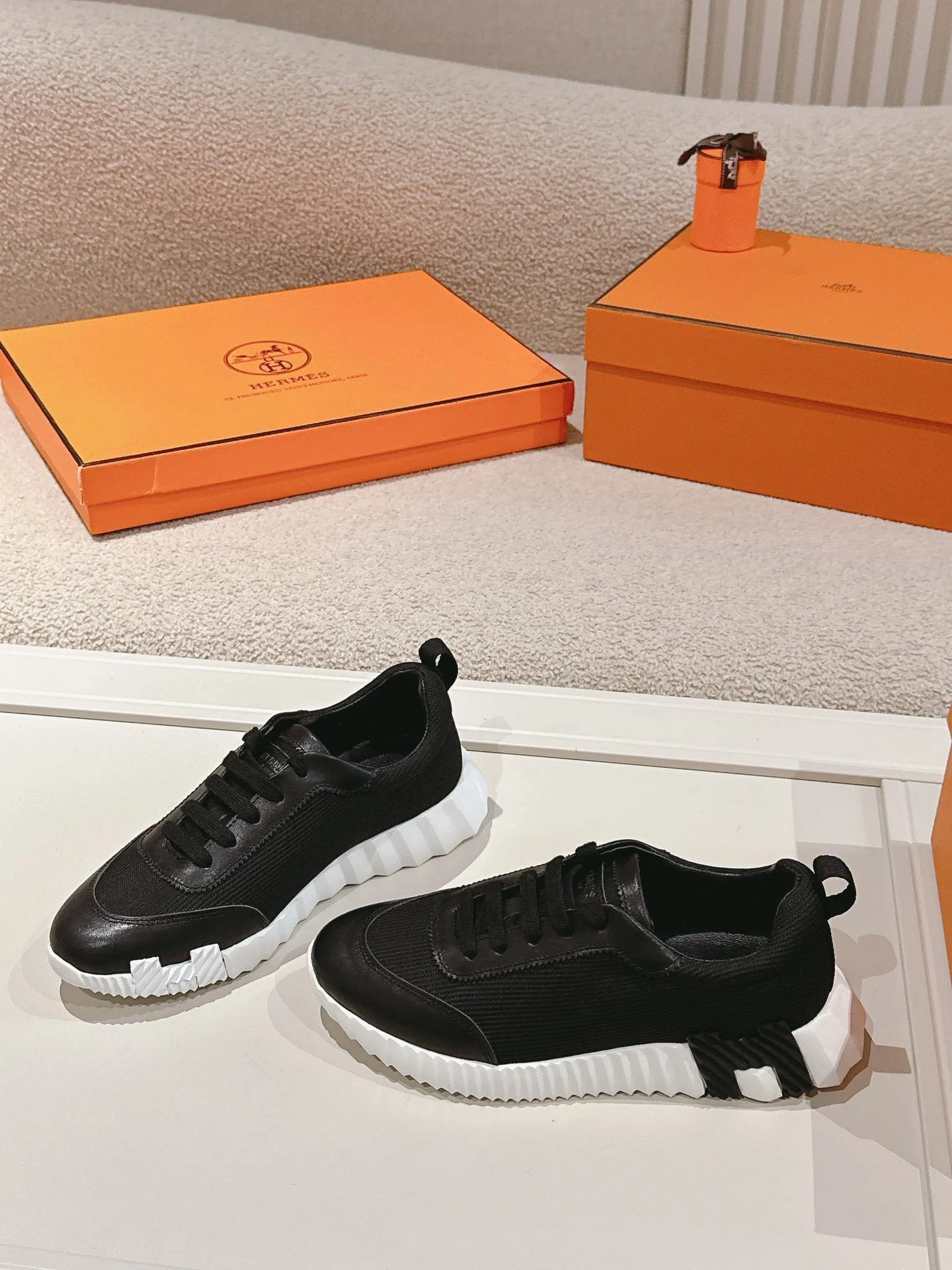 Low-cost Hermes Low Shoes