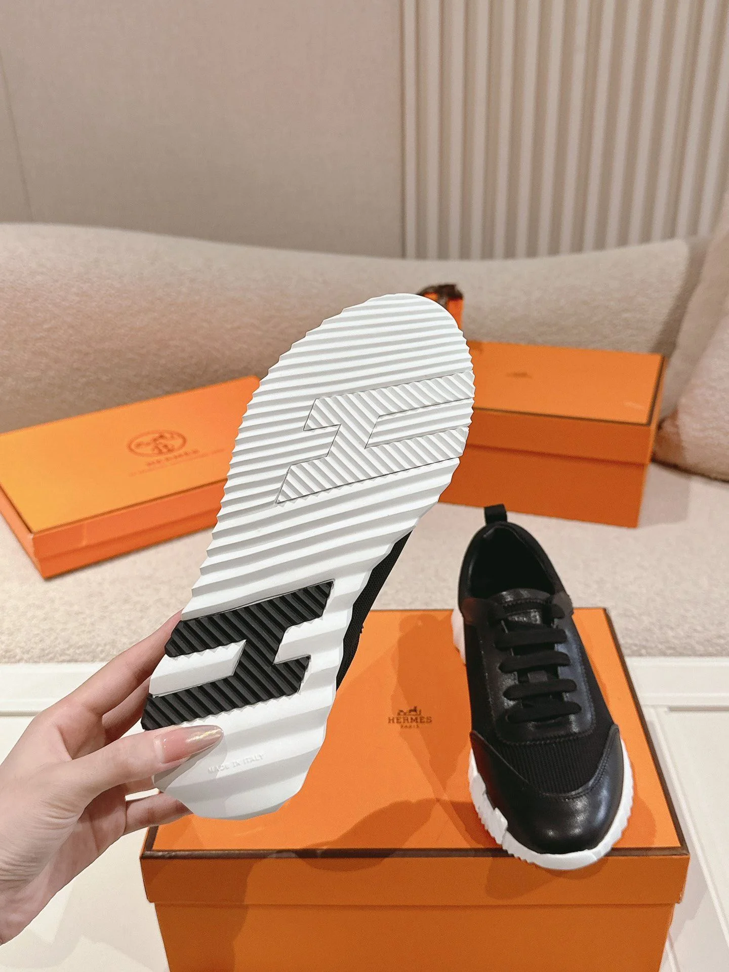 Low-cost Hermes Low Shoes