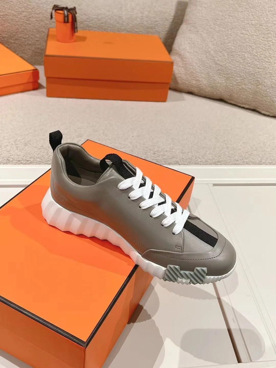 Economical Hermes Low Shoes