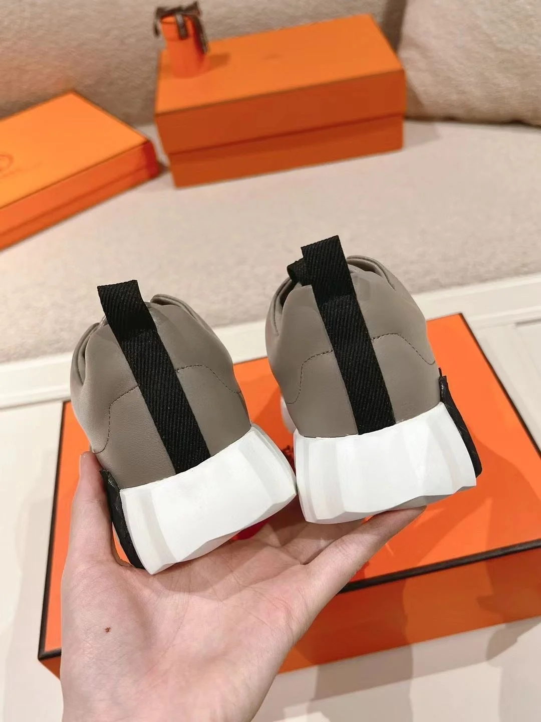 Economical Hermes Low Shoes