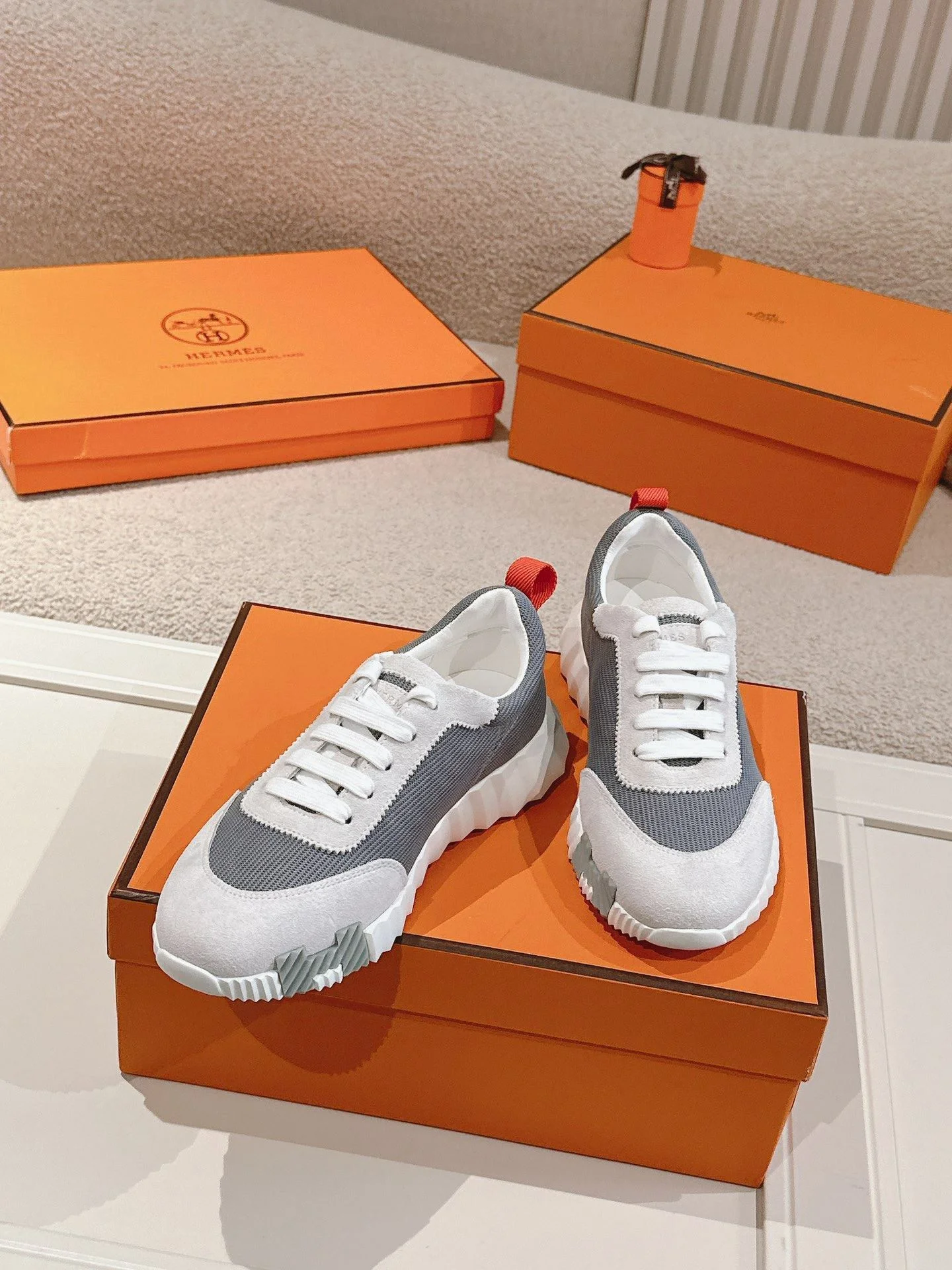 Exact replica Hermes Low Shoes