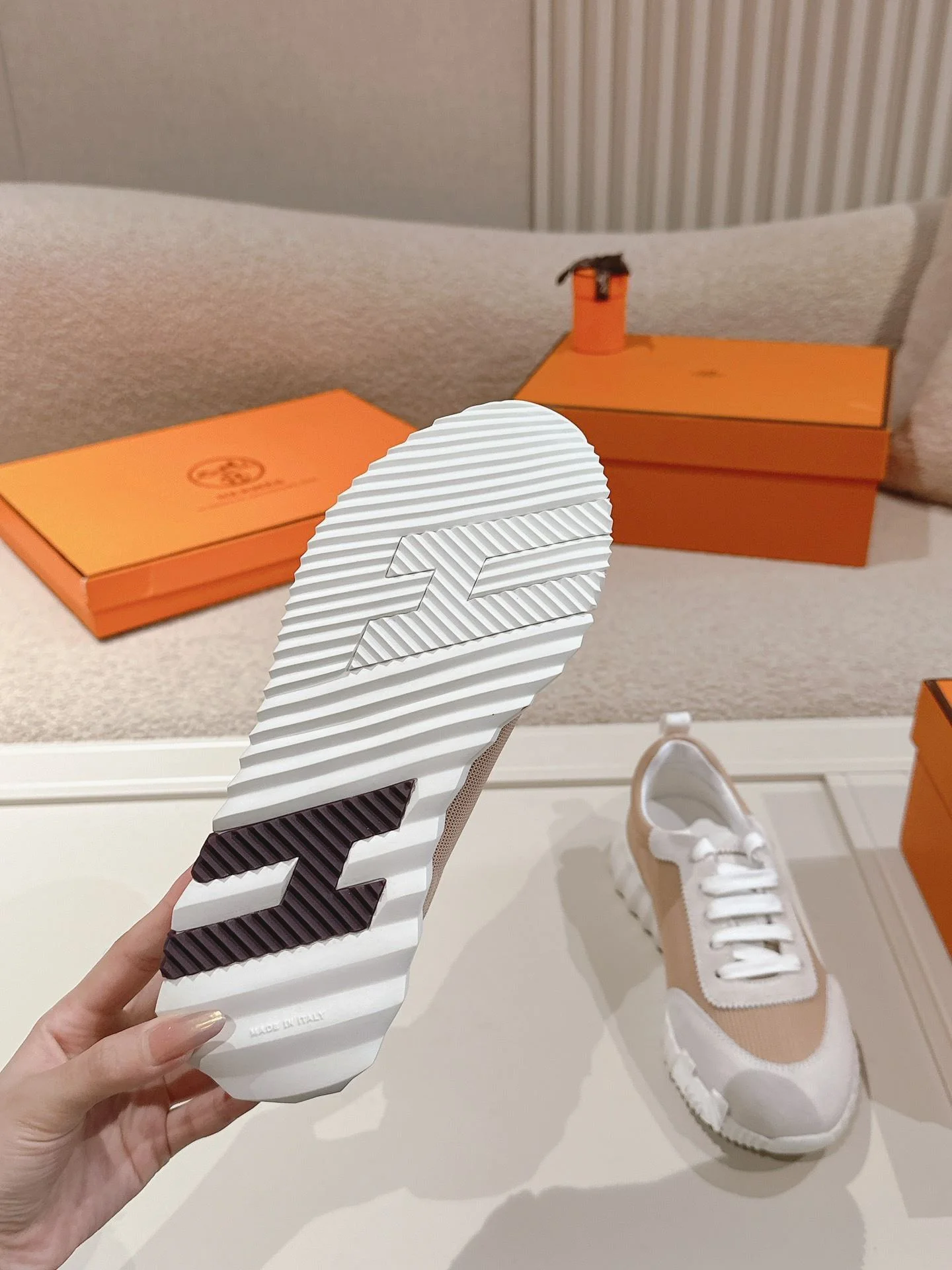Top mirror Hermes Low Shoes