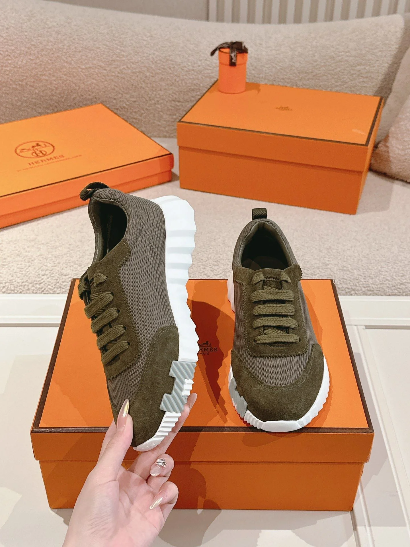 Low-cost Hermes Low Shoes