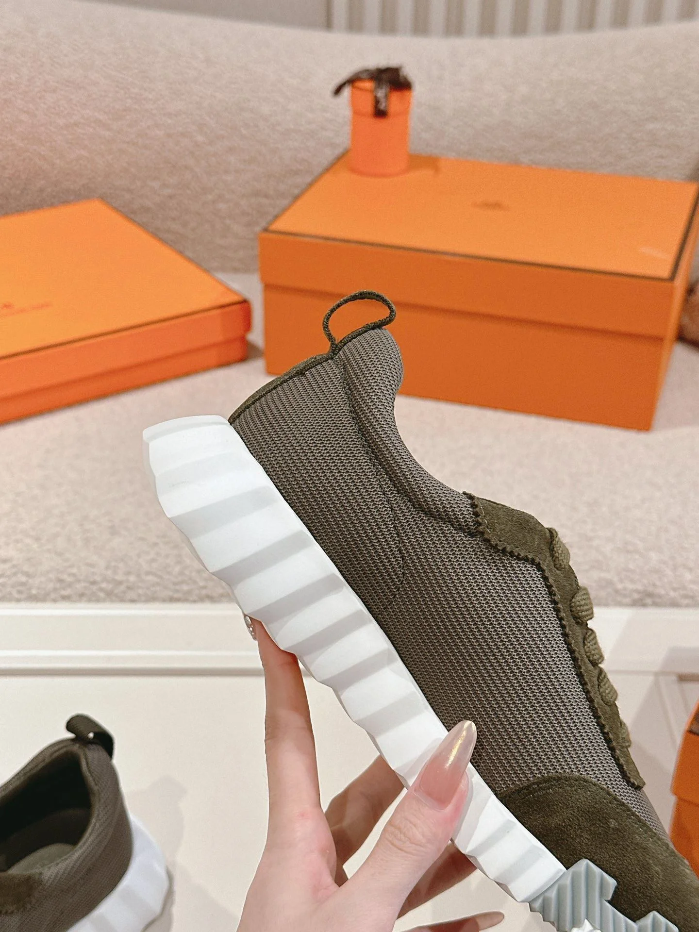 Low-cost Hermes Low Shoes
