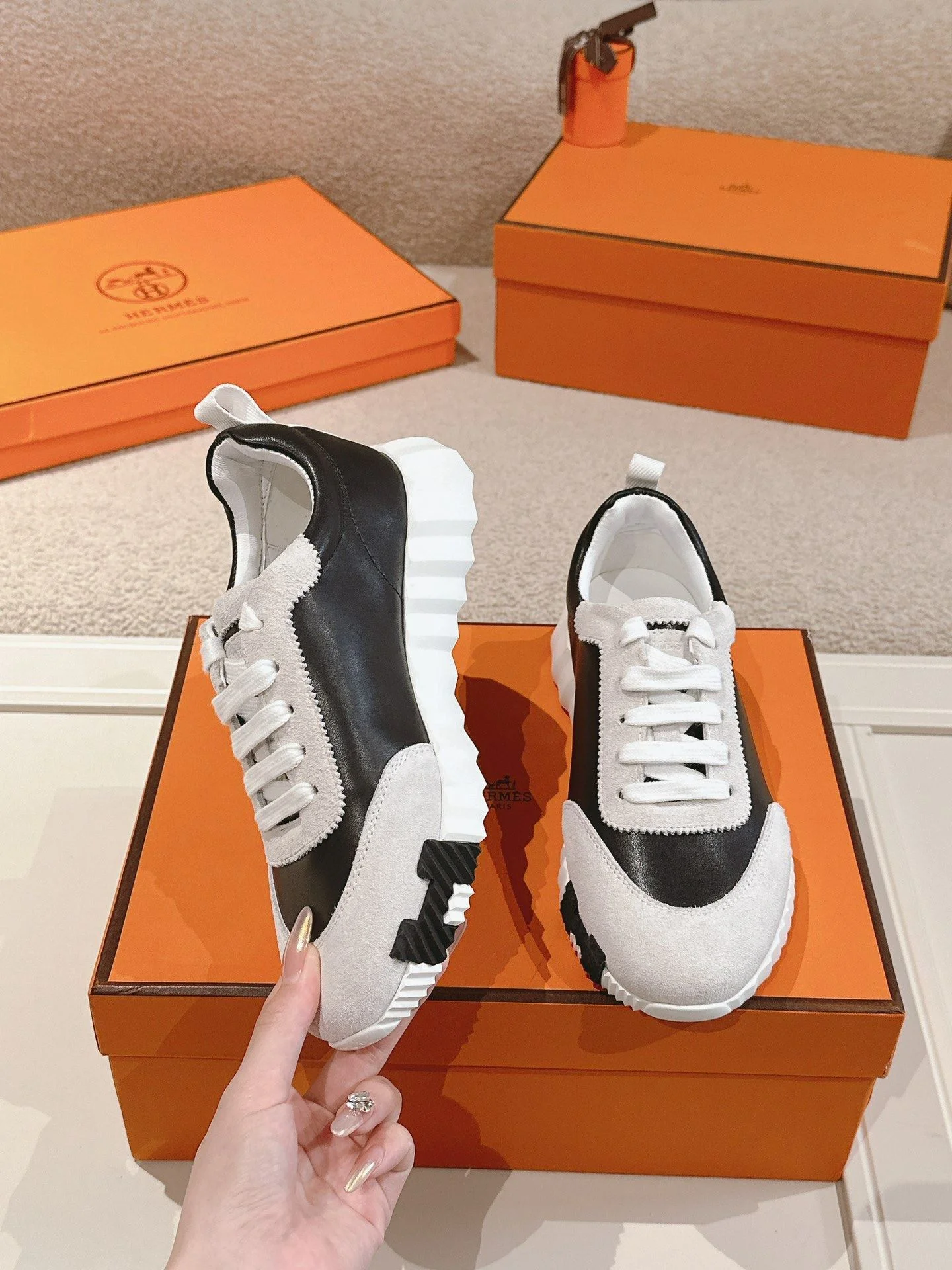 Economical Hermes Low Shoes