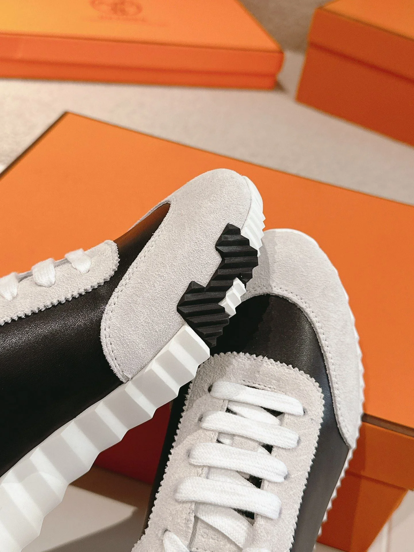 Economical Hermes Low Shoes