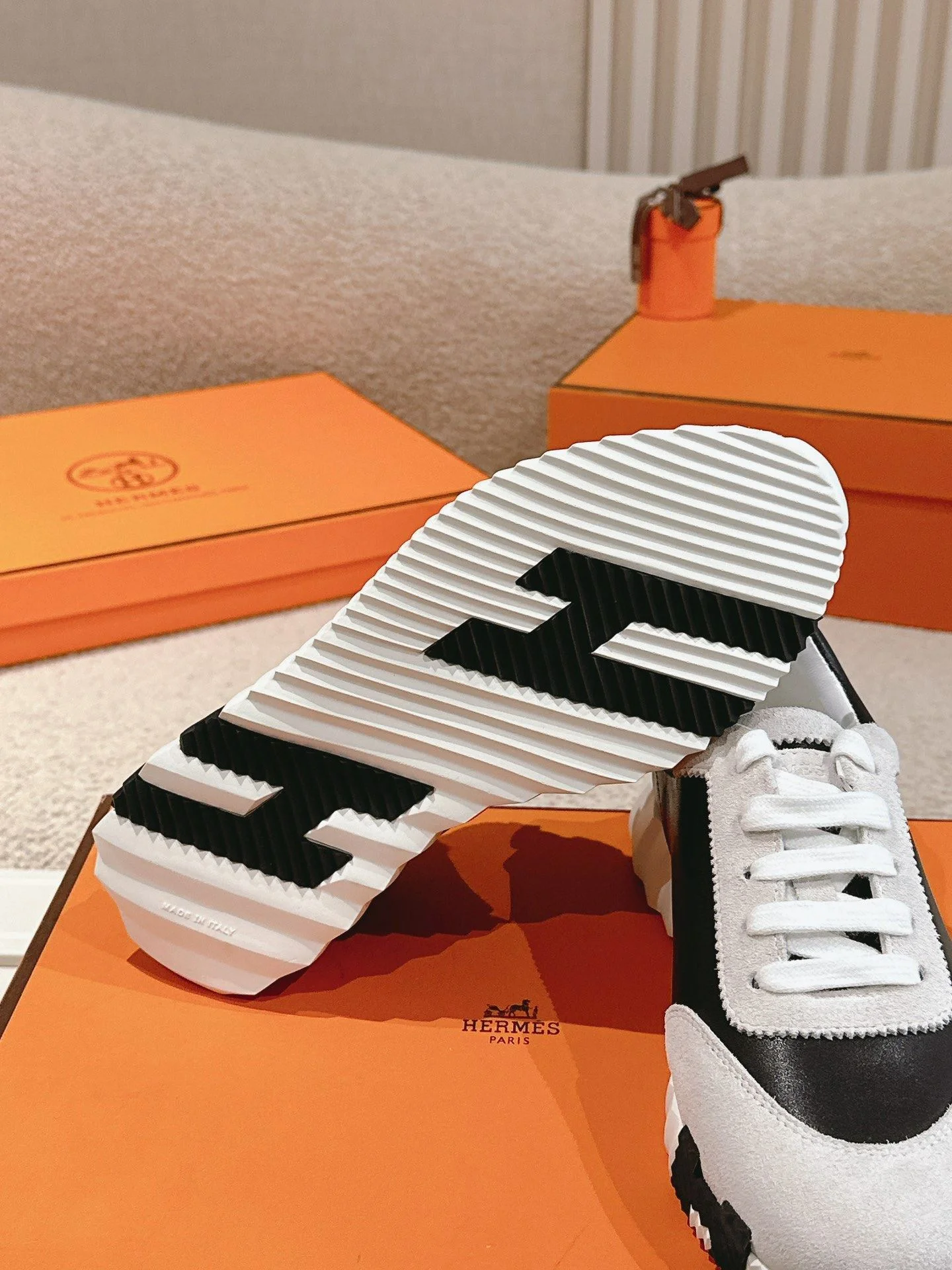 Economical Hermes Low Shoes