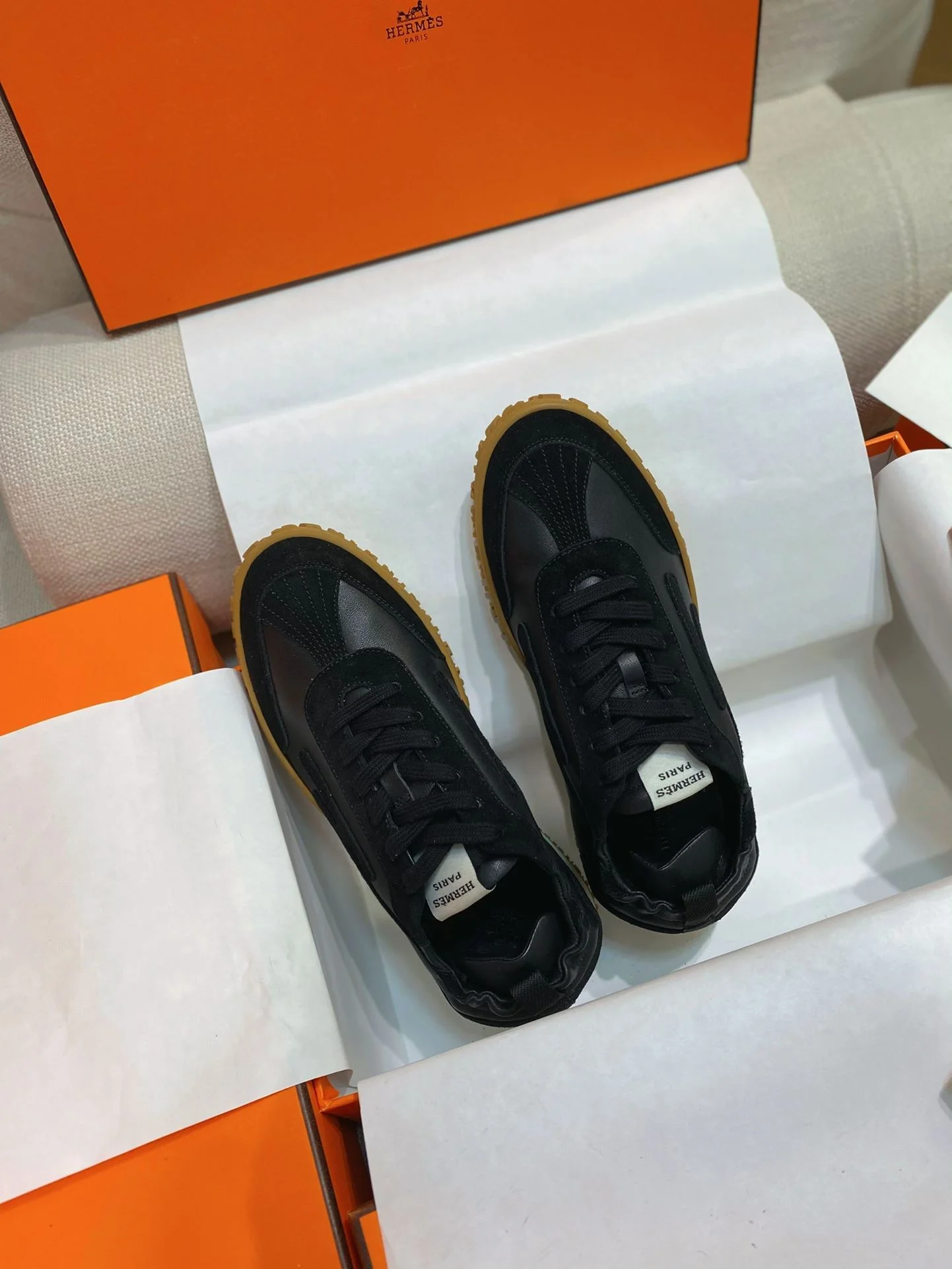 Exact replica Hermes Low Shoes