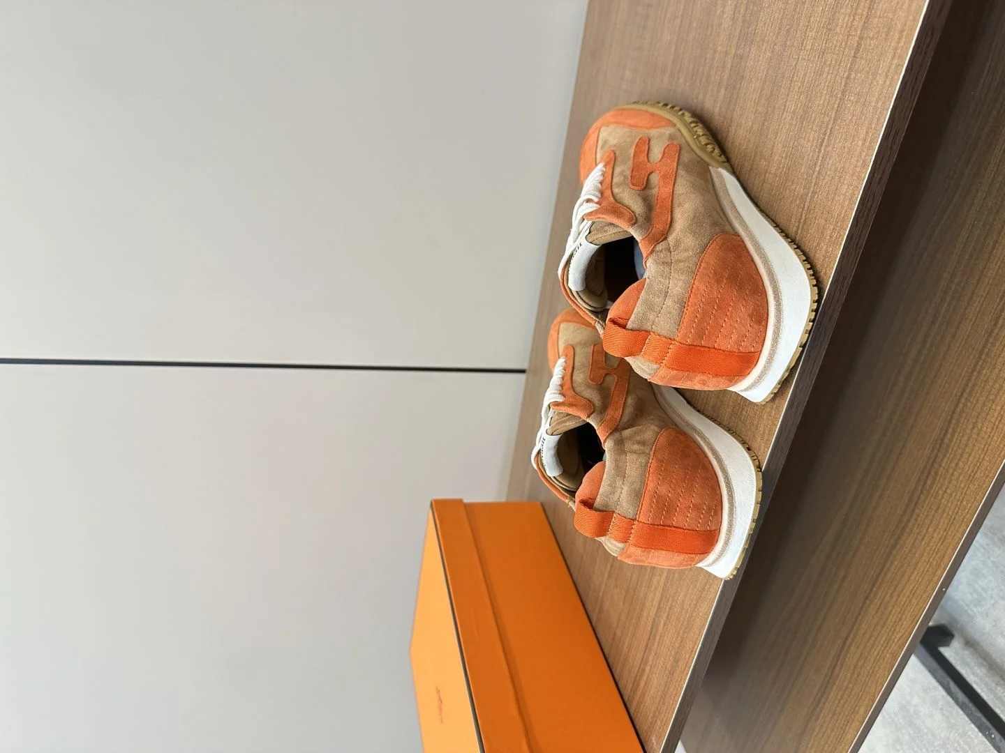 High accuracy Hermes Low Shoes