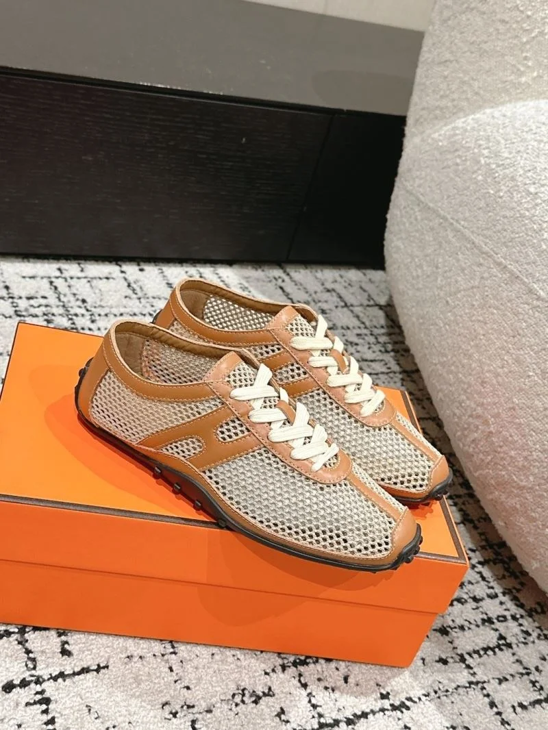 Accurate model Hermes Low Shoes