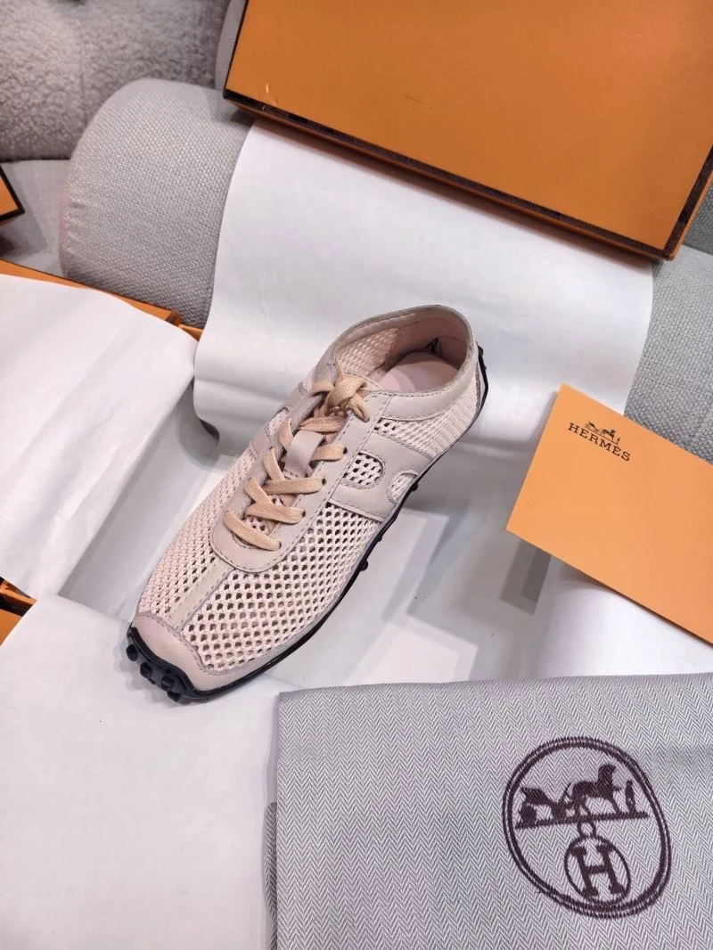 Accurate model Hermes Low Shoes
