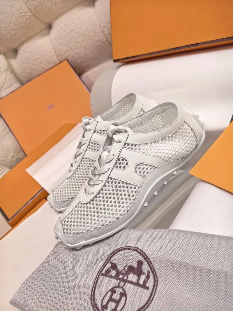 Top mirror Hermes Low Shoes