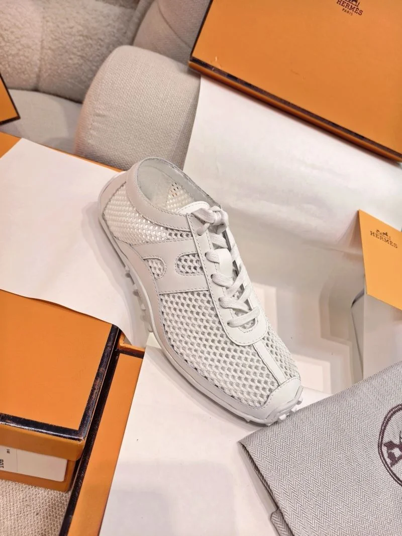 Top mirror Hermes Low Shoes