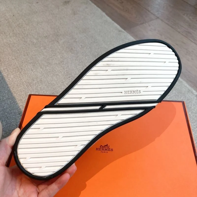 Brand-authenticated Hermes Low Shoes
