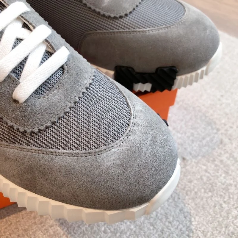 Exact replica Hermes Low Shoes