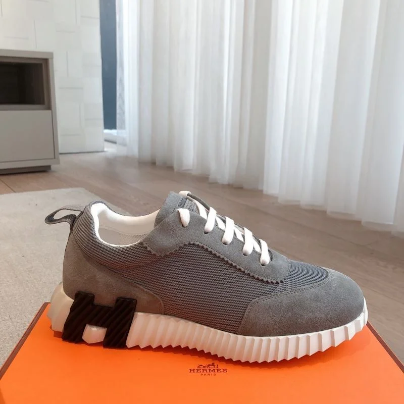 Exact replica Hermes Low Shoes