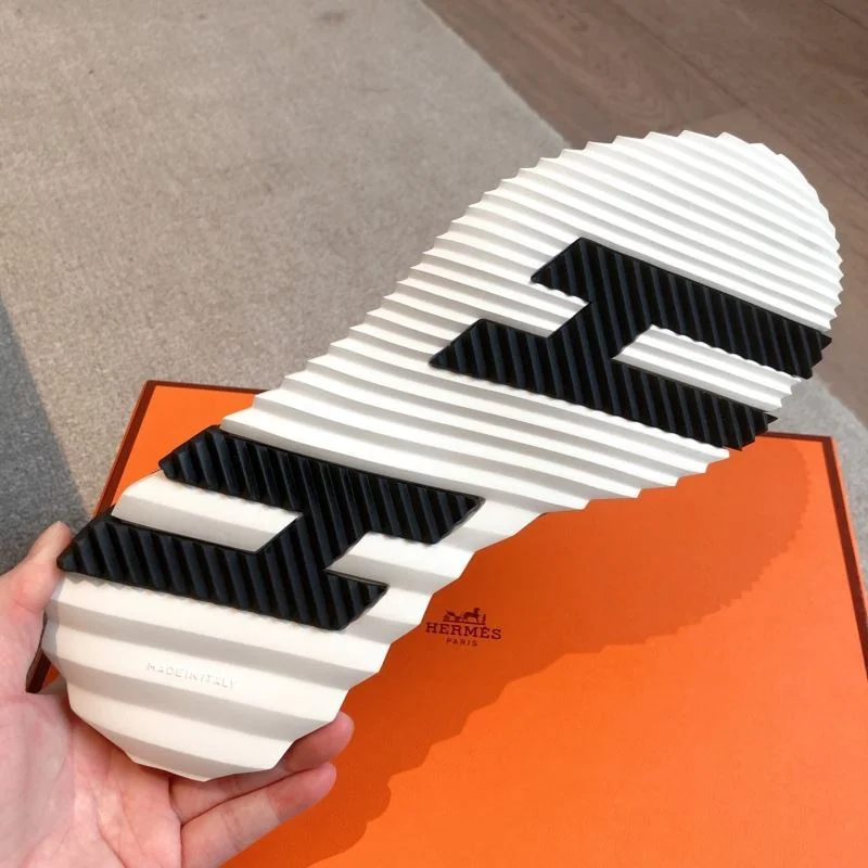 Exact replica Hermes Low Shoes