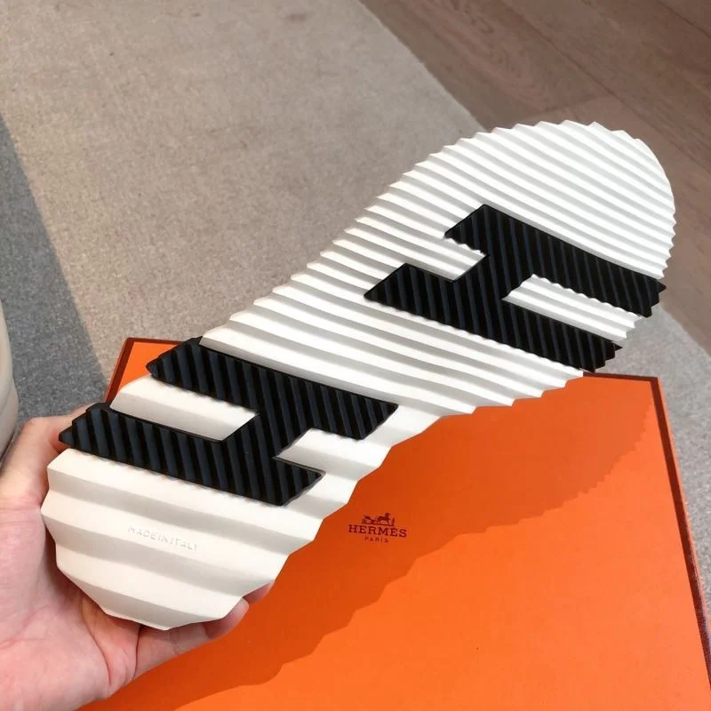 Bargain Hermes Low Shoes