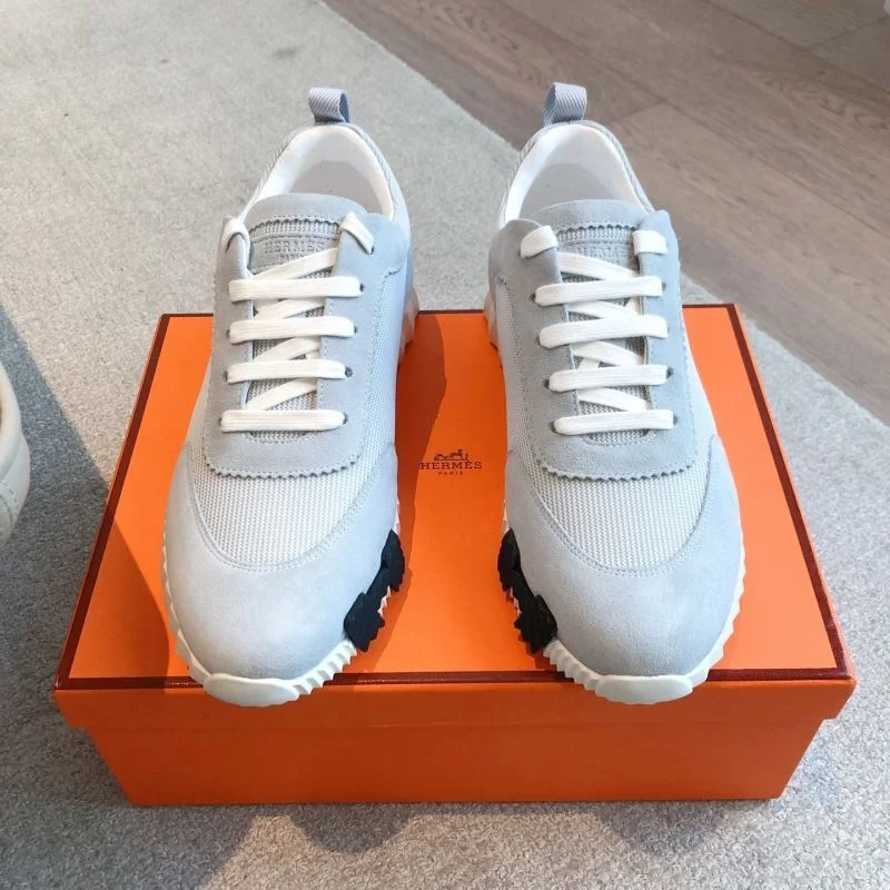 Accurate model Hermes Low Shoes
