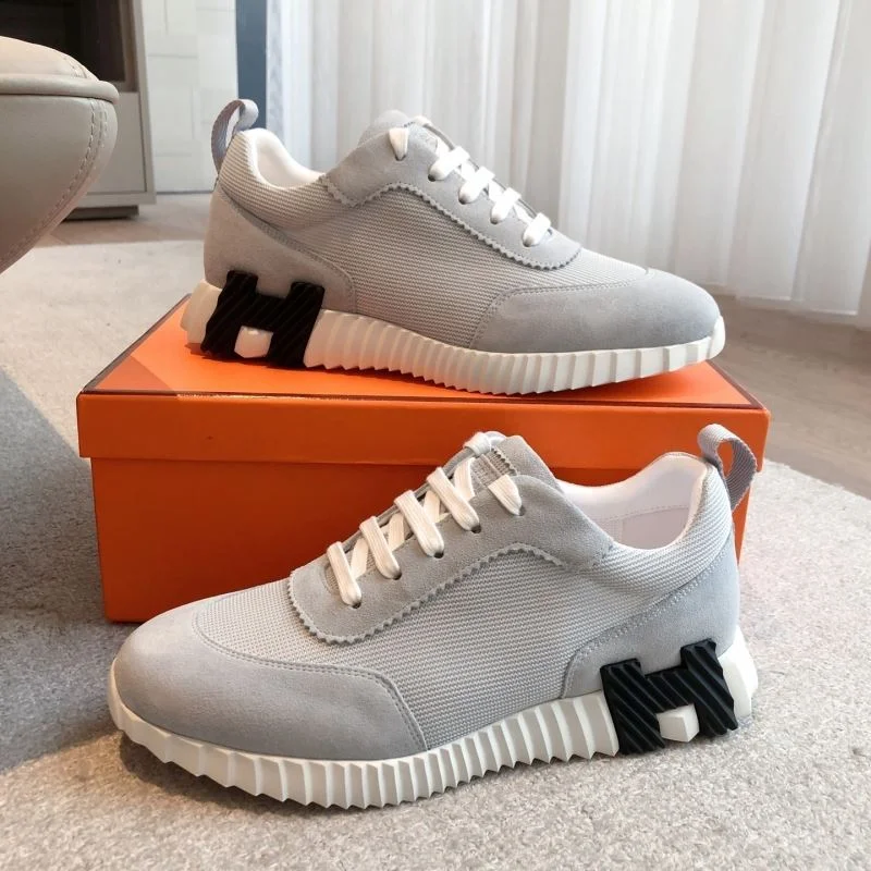Accurate model Hermes Low Shoes