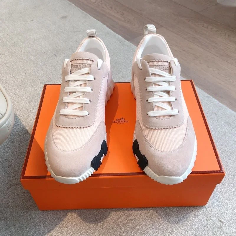 Accurate model Hermes Low Shoes