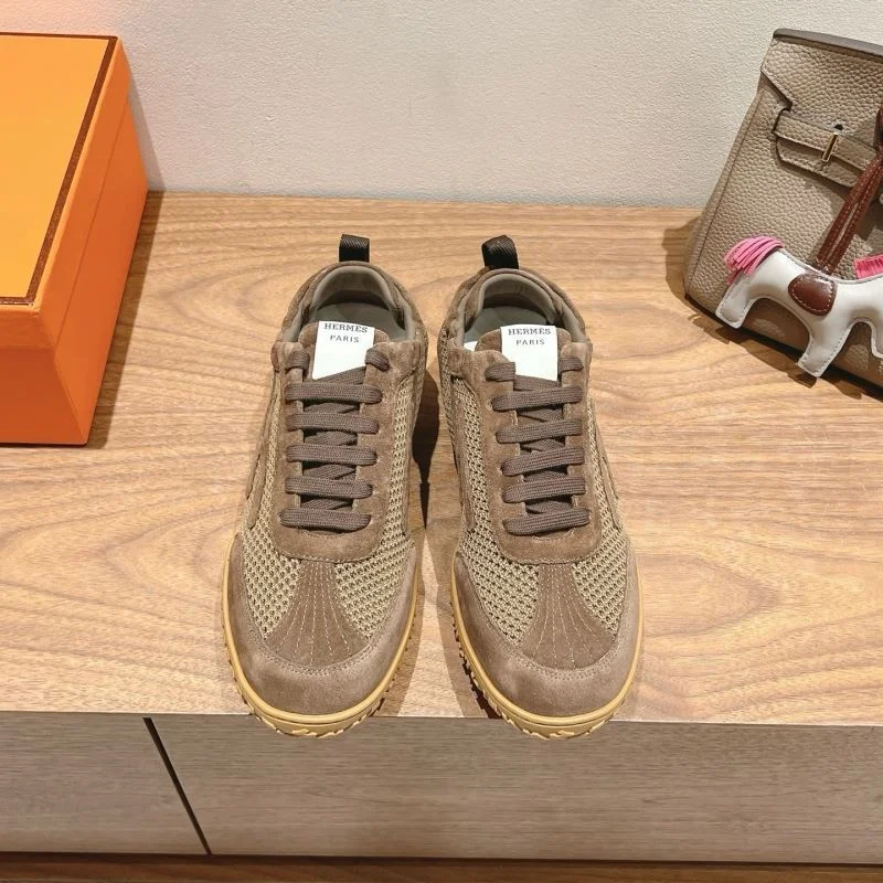 Accurate model Hermes Low Shoes