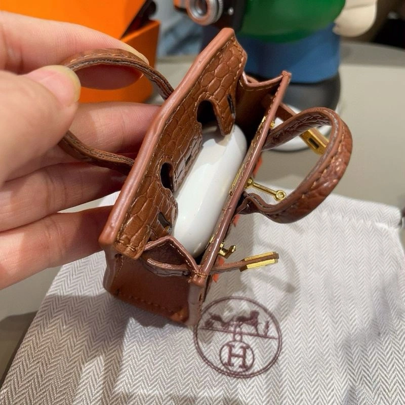 Exact replica Hermes Mobile Cases
