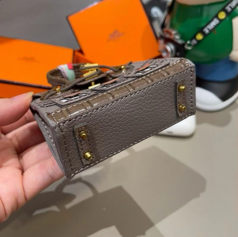 Accurate model Hermes Mobile Cases