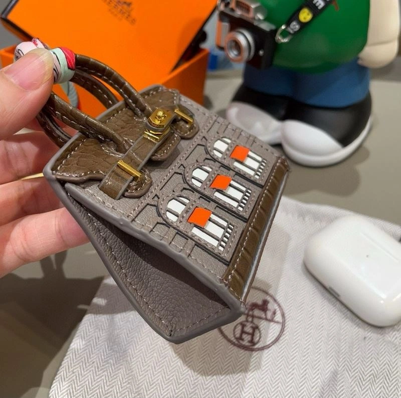 Accurate model Hermes Mobile Cases