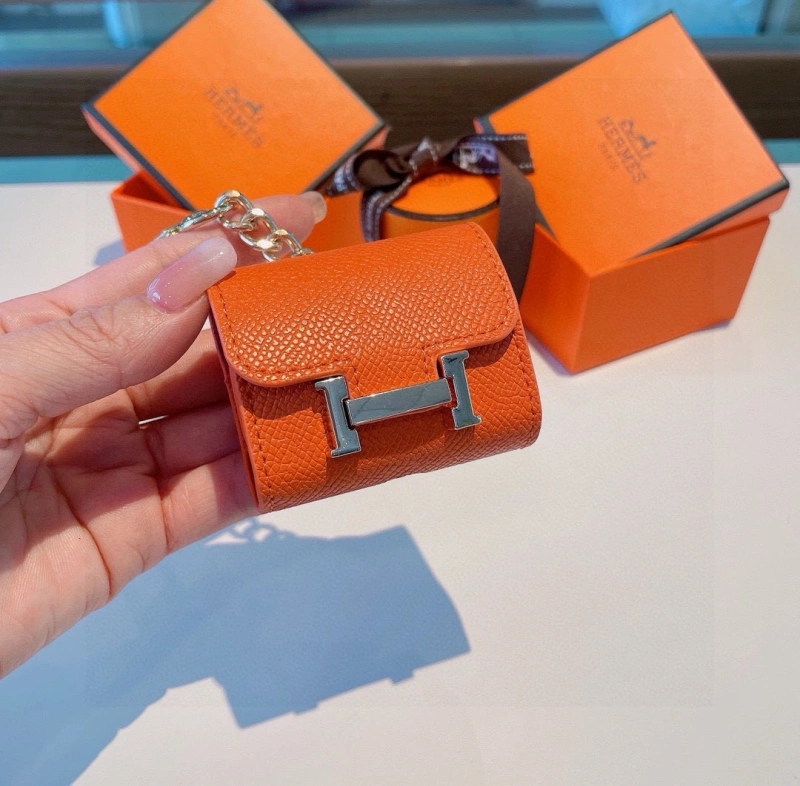 Indistinguishable Hermes Mobile Cases
