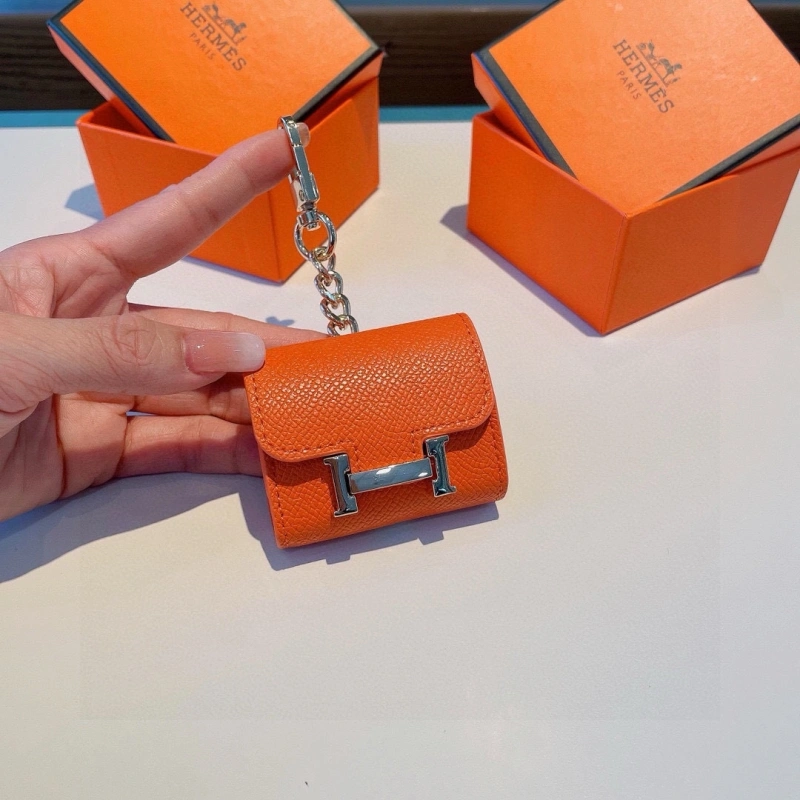 Indistinguishable Hermes Mobile Cases