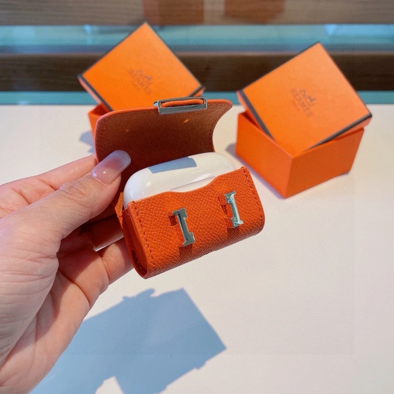 Indistinguishable Hermes Mobile Cases