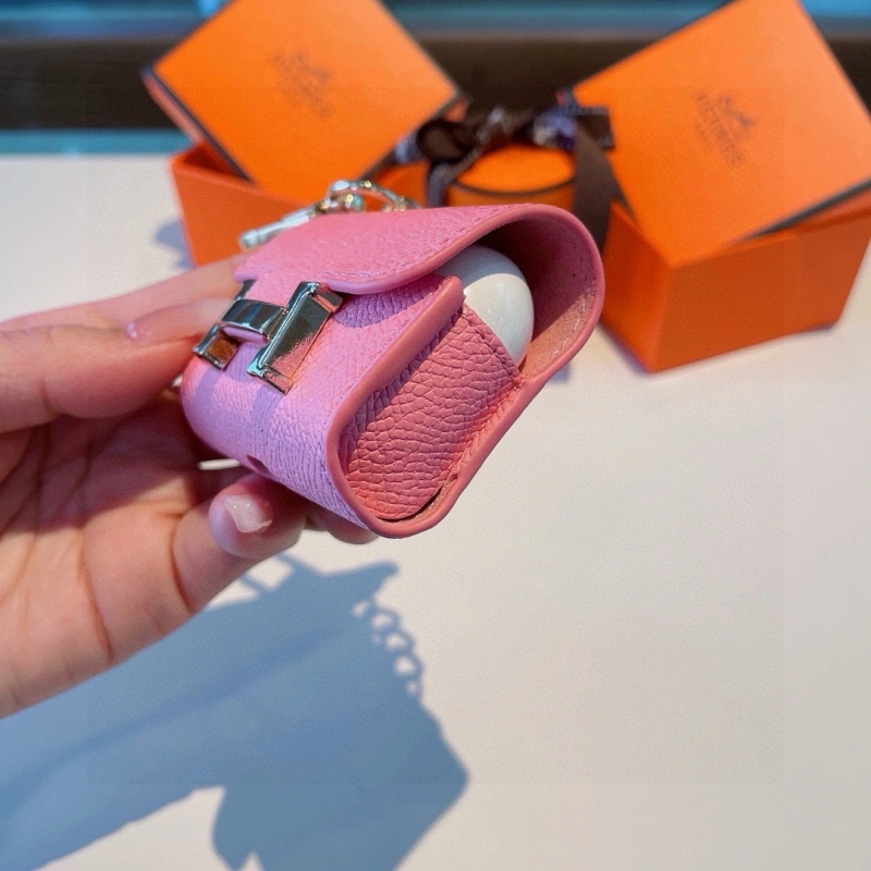 Accurate model Hermes Mobile Cases