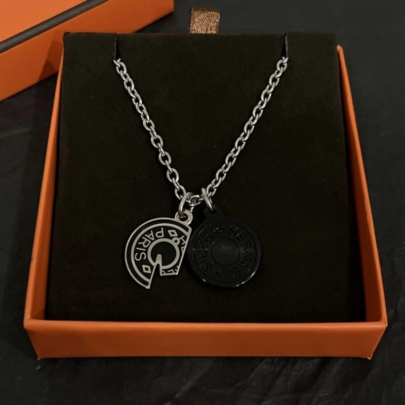 Exact replica Hermes Necklaces