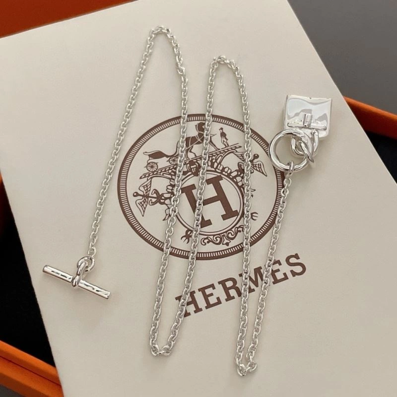 Precise copy Hermes Necklaces