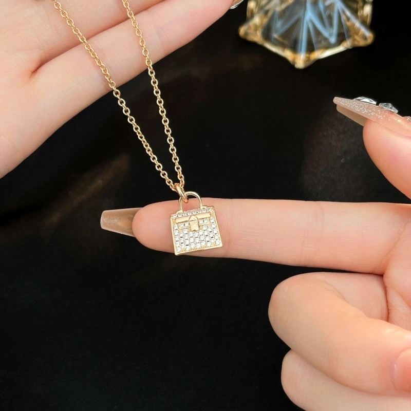 Precise copy Hermes Necklaces