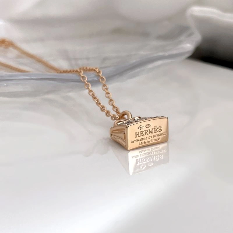Precise copy Hermes Necklaces