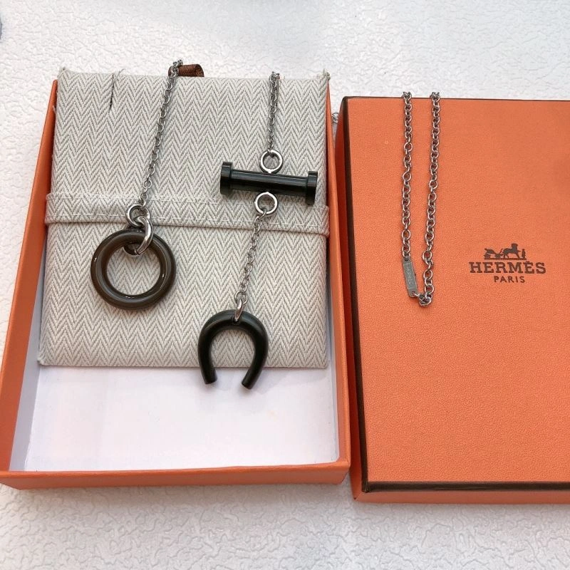 Inexpensive Hermes Necklaces