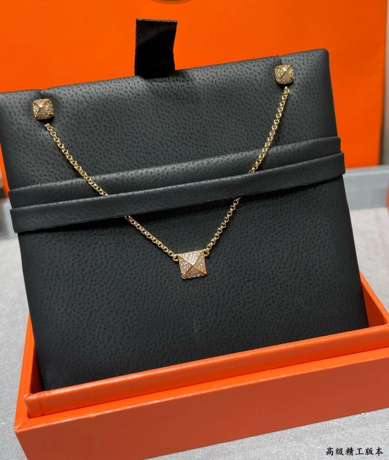 Economical Hermes Necklaces