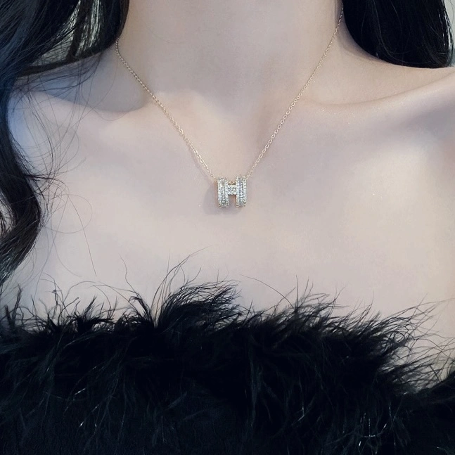 Top mirror Hermes Necklaces