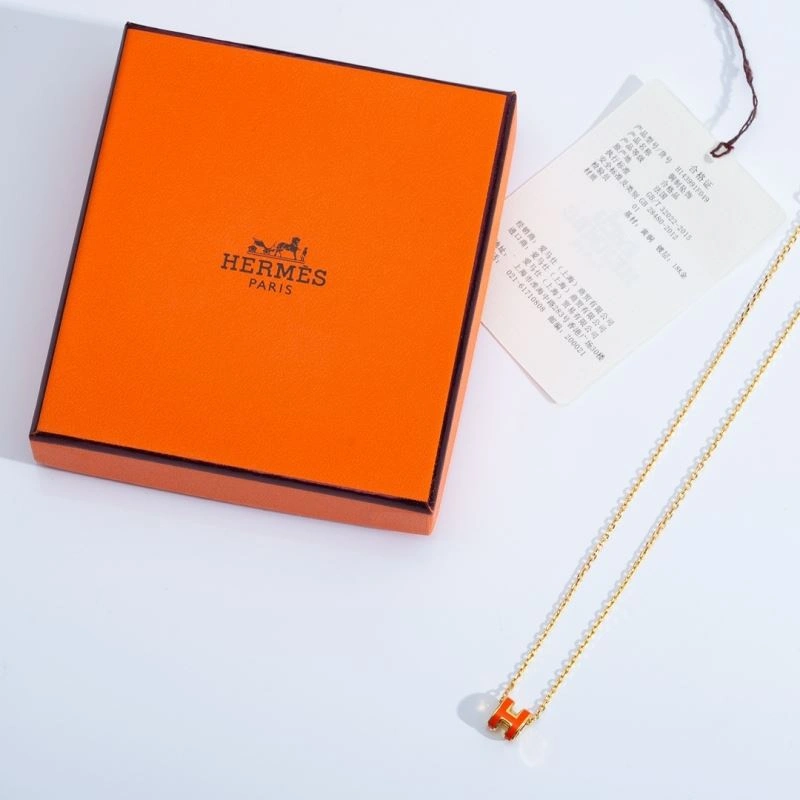 Bargain Hermes Necklaces