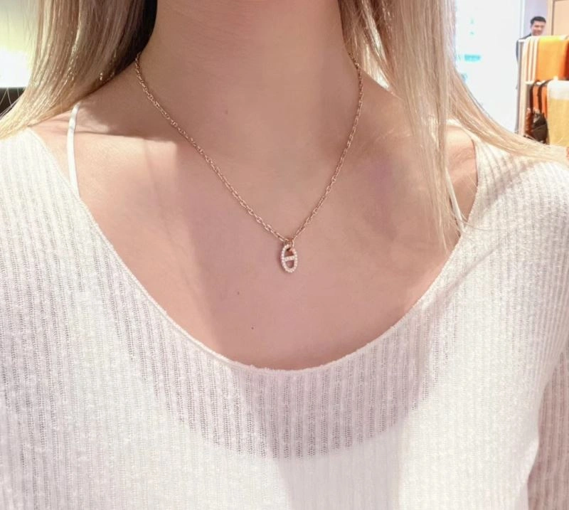 Reasonably priced Hermes Necklaces