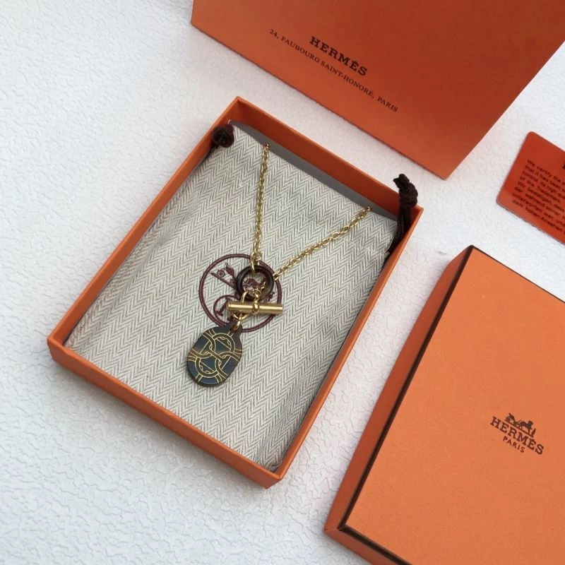 Top match Hermes Necklaces