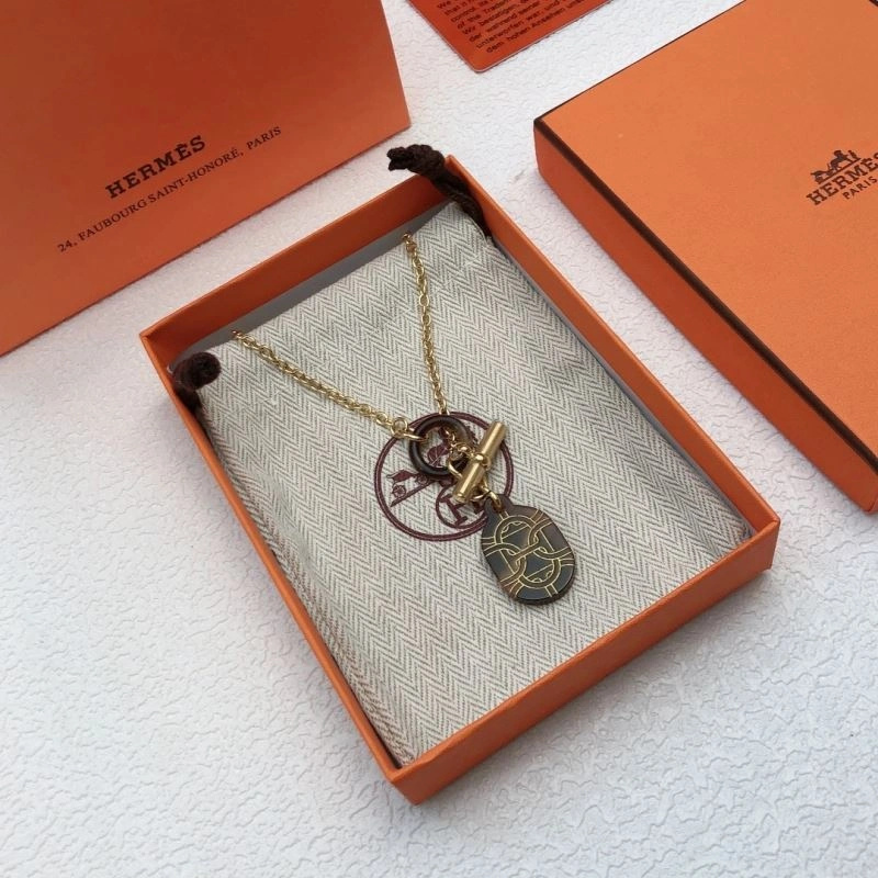 Top match Hermes Necklaces