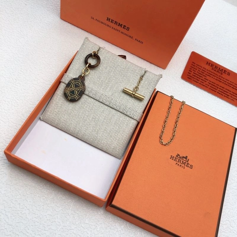 Top match Hermes Necklaces