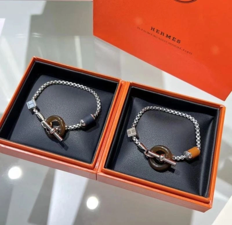 High fidelity Hermes Necklaces