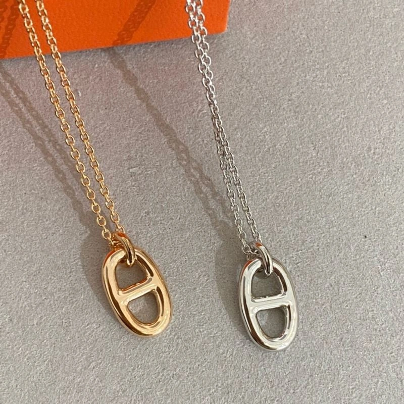 Brand-authenticated Hermes Necklaces