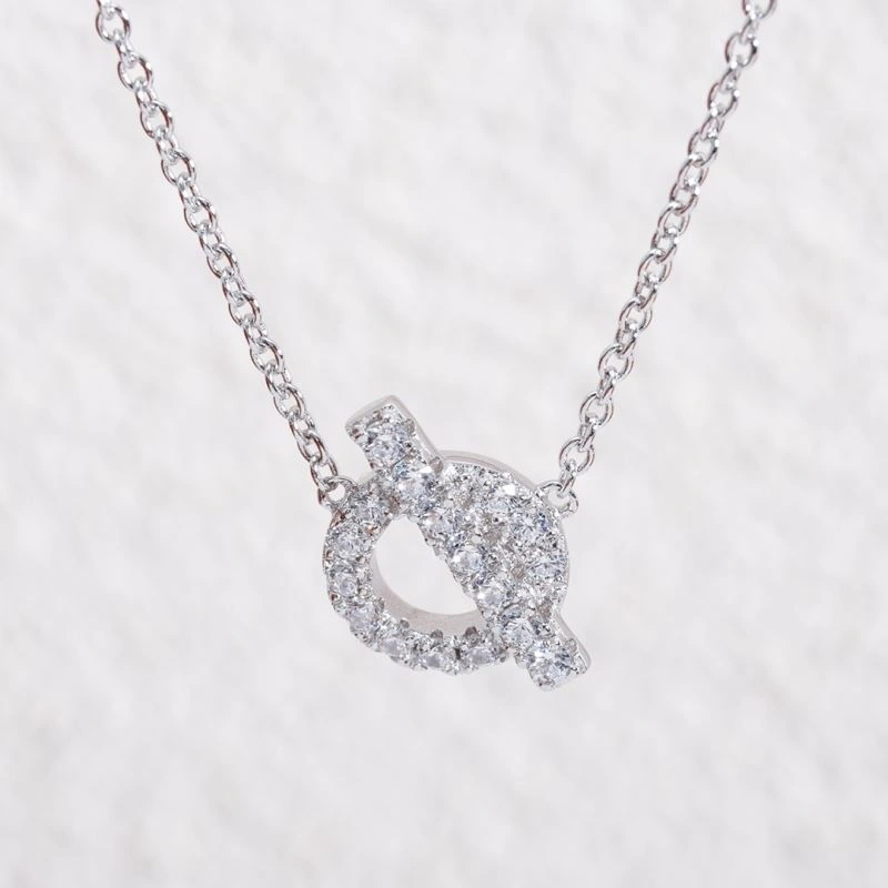 Brand-authenticated Hermes Necklaces